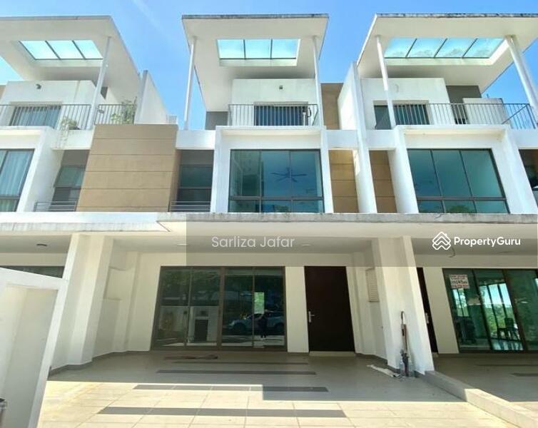 Lake Point Residence, Phase 3, Persiaran Sepang, Cyberjaya, Sepang ...